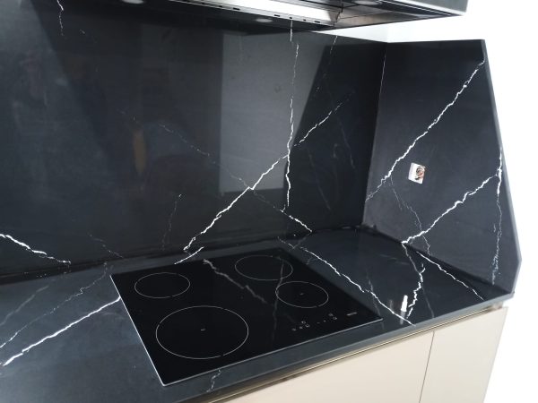 Blat Bucatarie Cuart Negru Marcina, ideal pt contrablat si insula