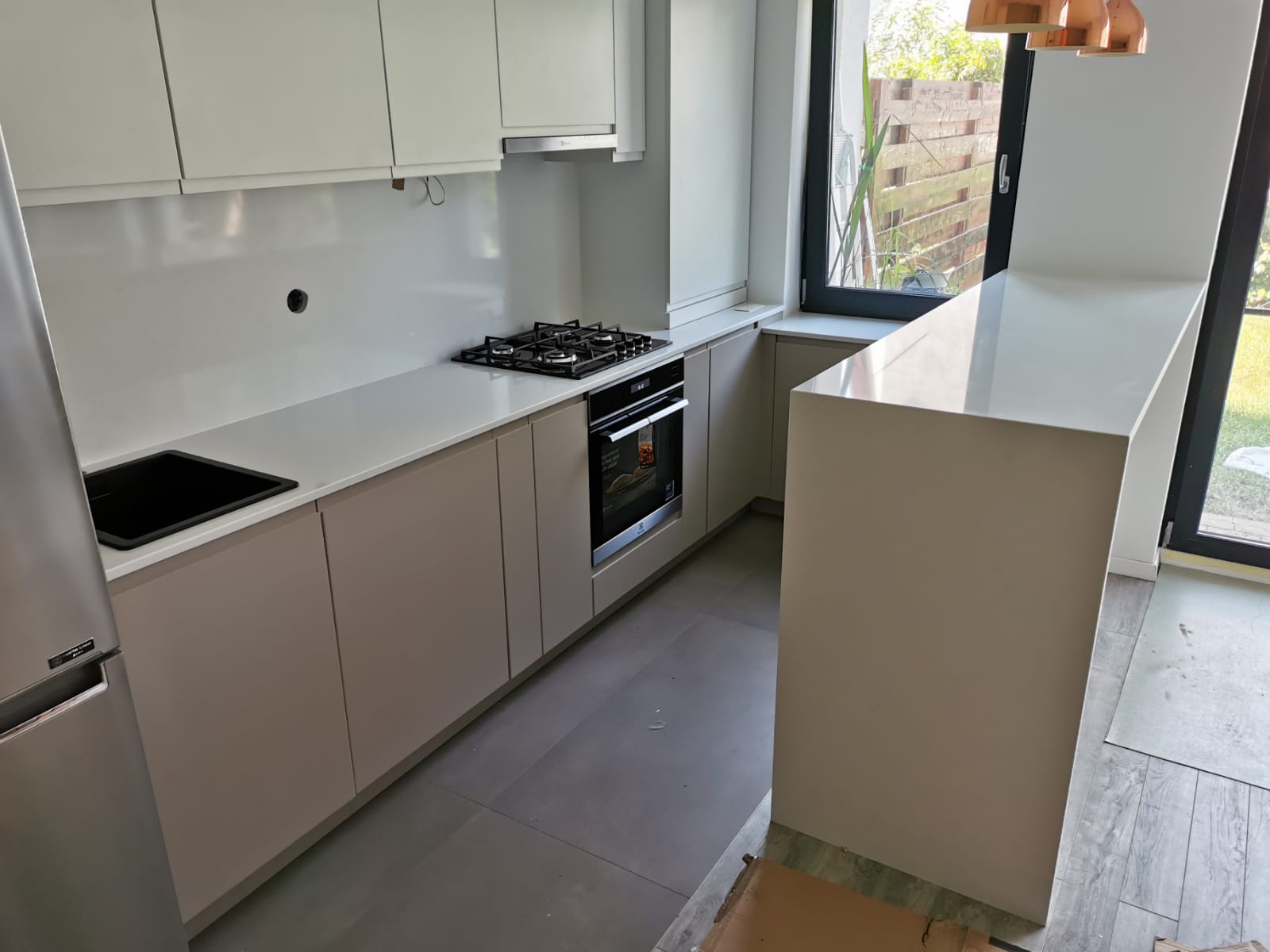 Blat Cuart Alb Curat Supreme White, prelucram si montam rapid